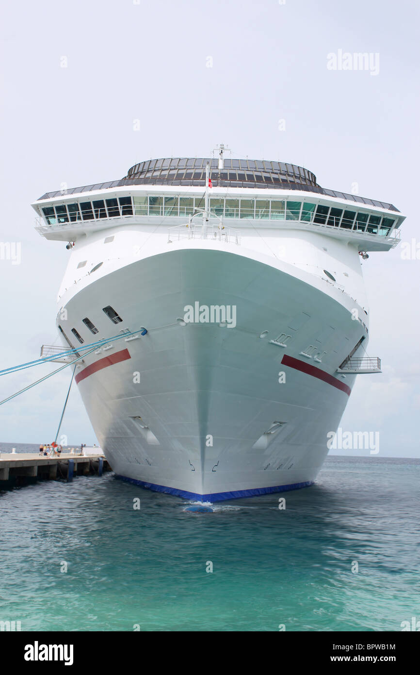 Cruise ship at port of call Stock Photo - Alamy