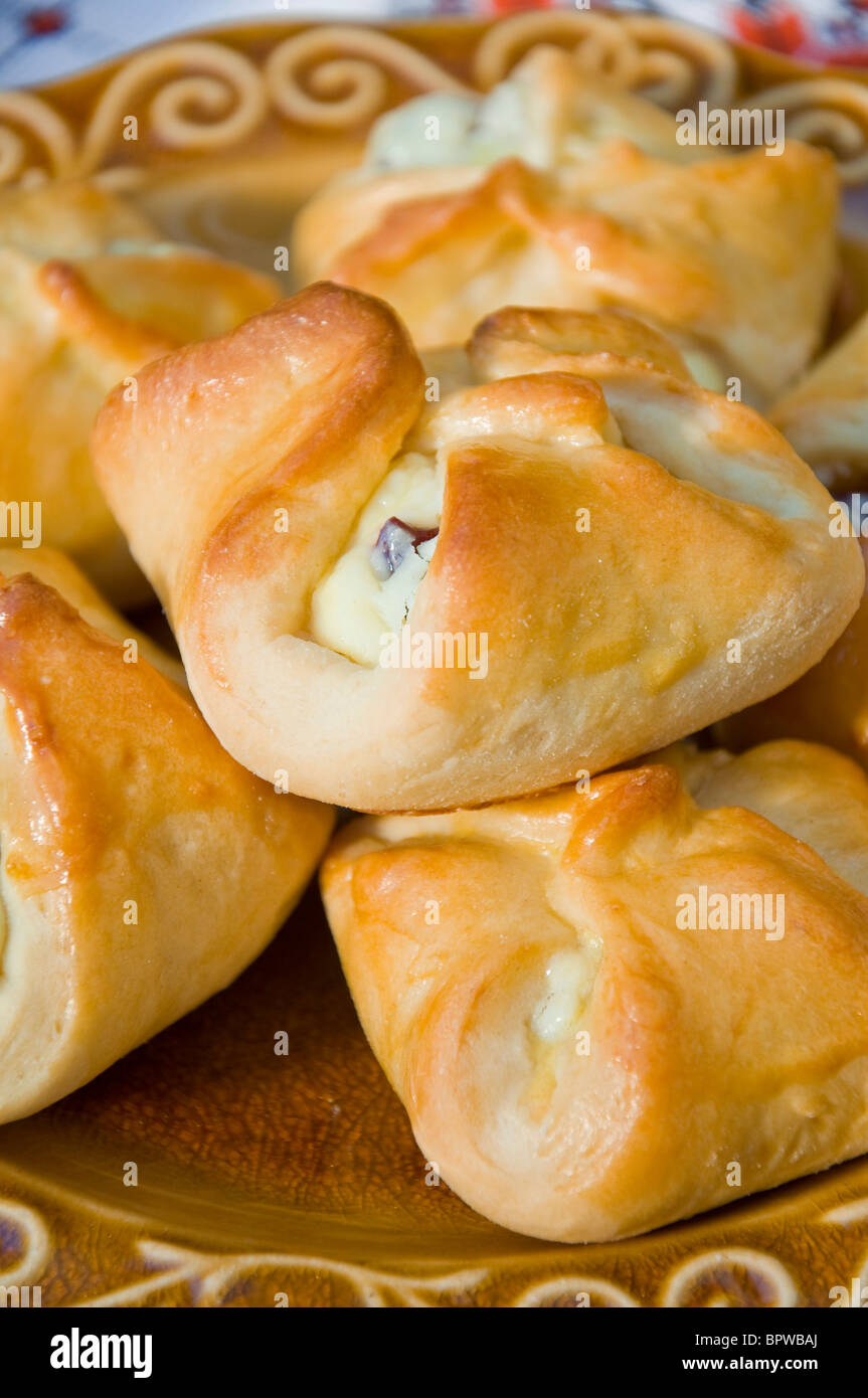 Pastry with raisins and cheese cream Stock Photo - Alamy