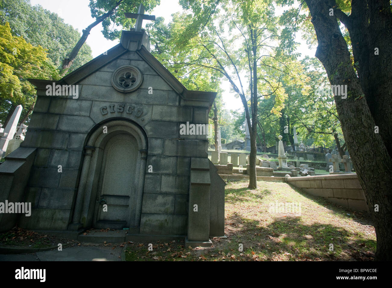 The Trinity Church Cemetery and Mausoleum in the New York neighborhood ...