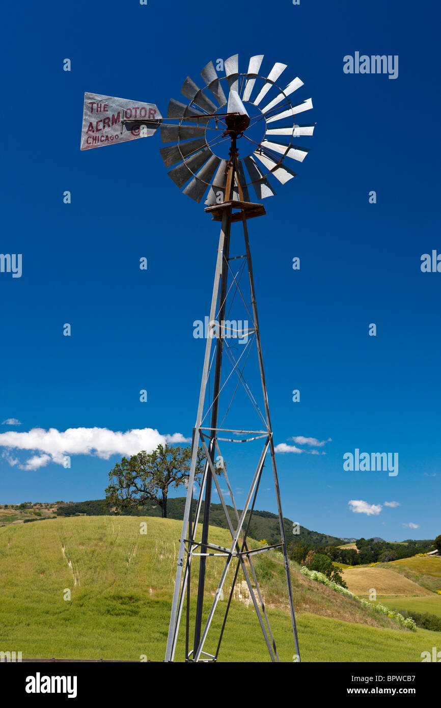Old fashioned windmill wind turbine hi-res stock photography and images ...