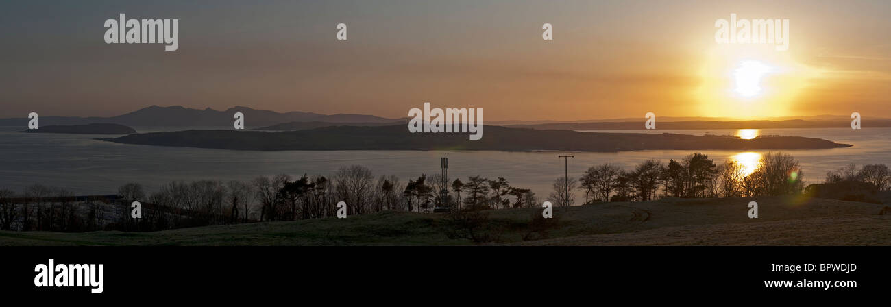 Dramatic sunset across Hunterston Bay in the Firth of Clyde Stock Photo ...