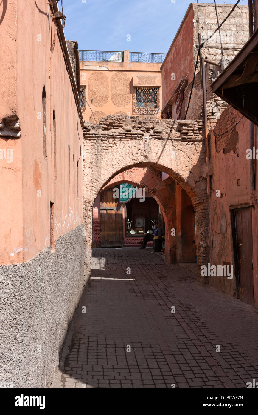 Marrakesh alleyway hi-res stock photography and images - Alamy
