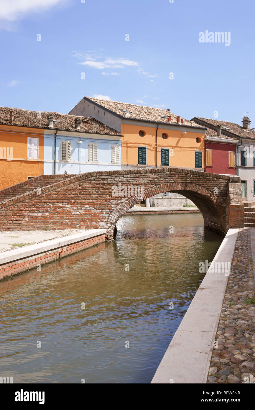 Multi arch bridge hi-res stock photography and images - Alamy