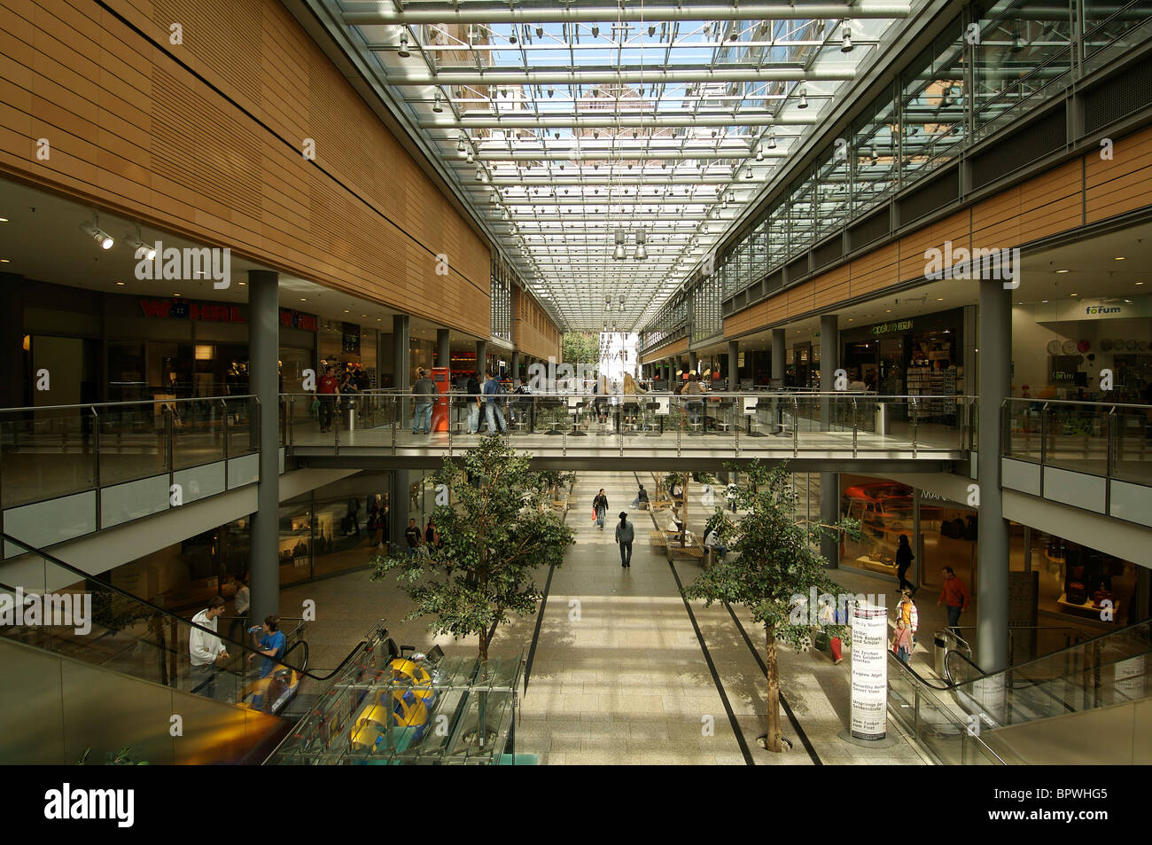 Arkaden Galleries shopping centre in Potsdamer Platz Berlin Stock Photo ...
