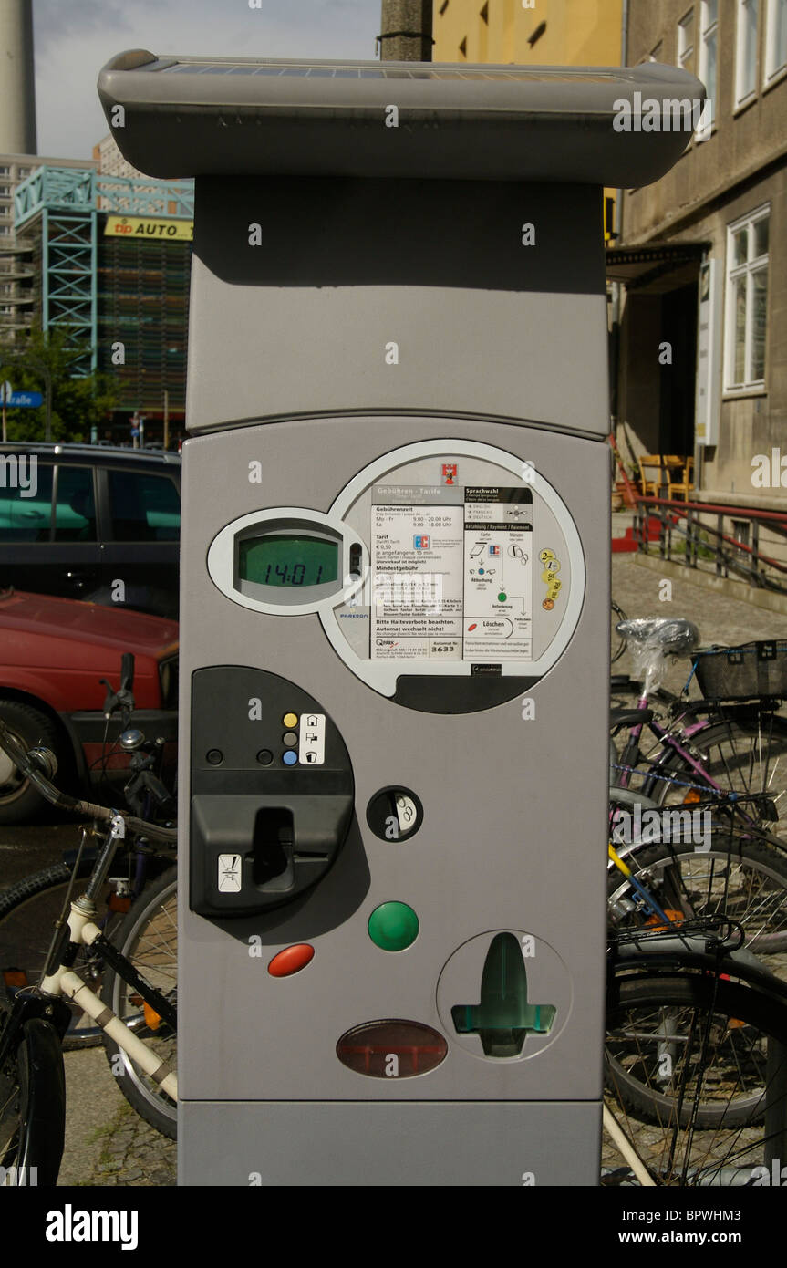 Parking Machine (with coins or EC Cards) in Berlin Stock Photo - Alamy