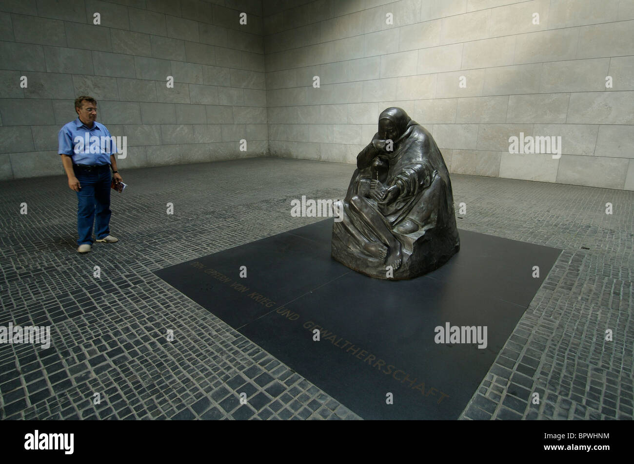 Neue Wache in Berlin The Neue Wache is the central German memorial for ...
