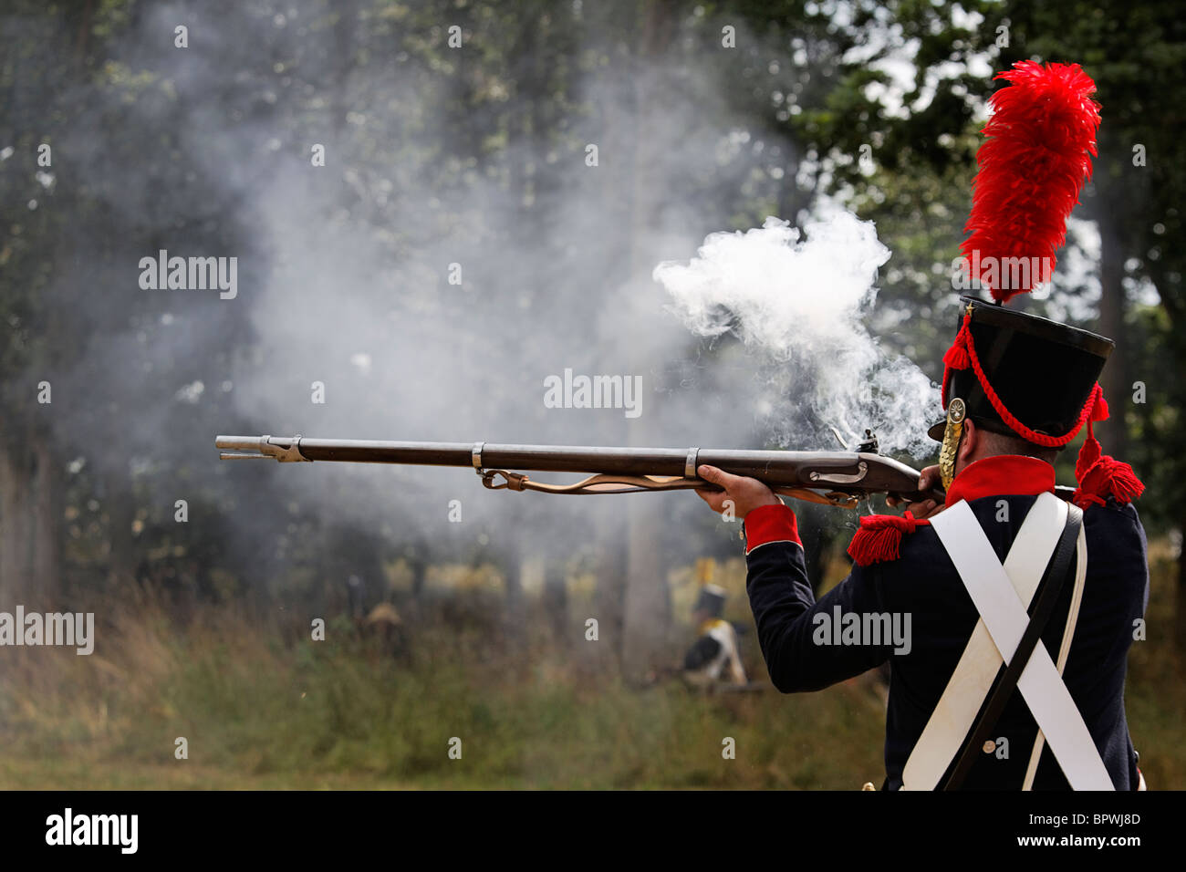 Infantryman of the 62eme Regiment a'Infanterie de Ligne firing the 1776 ...