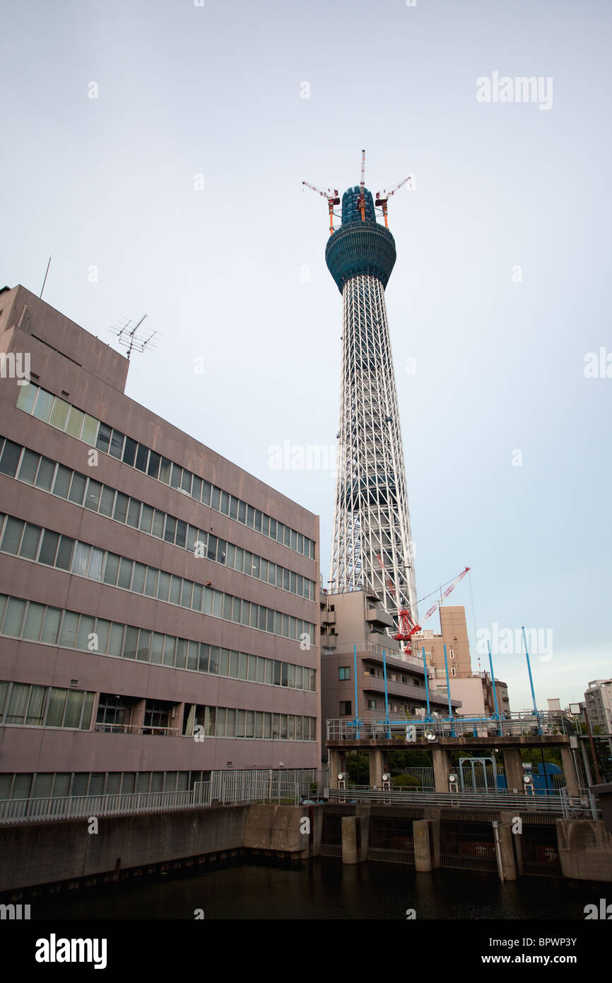 Tokyo Skytree construction site Stock Photo - Alamy