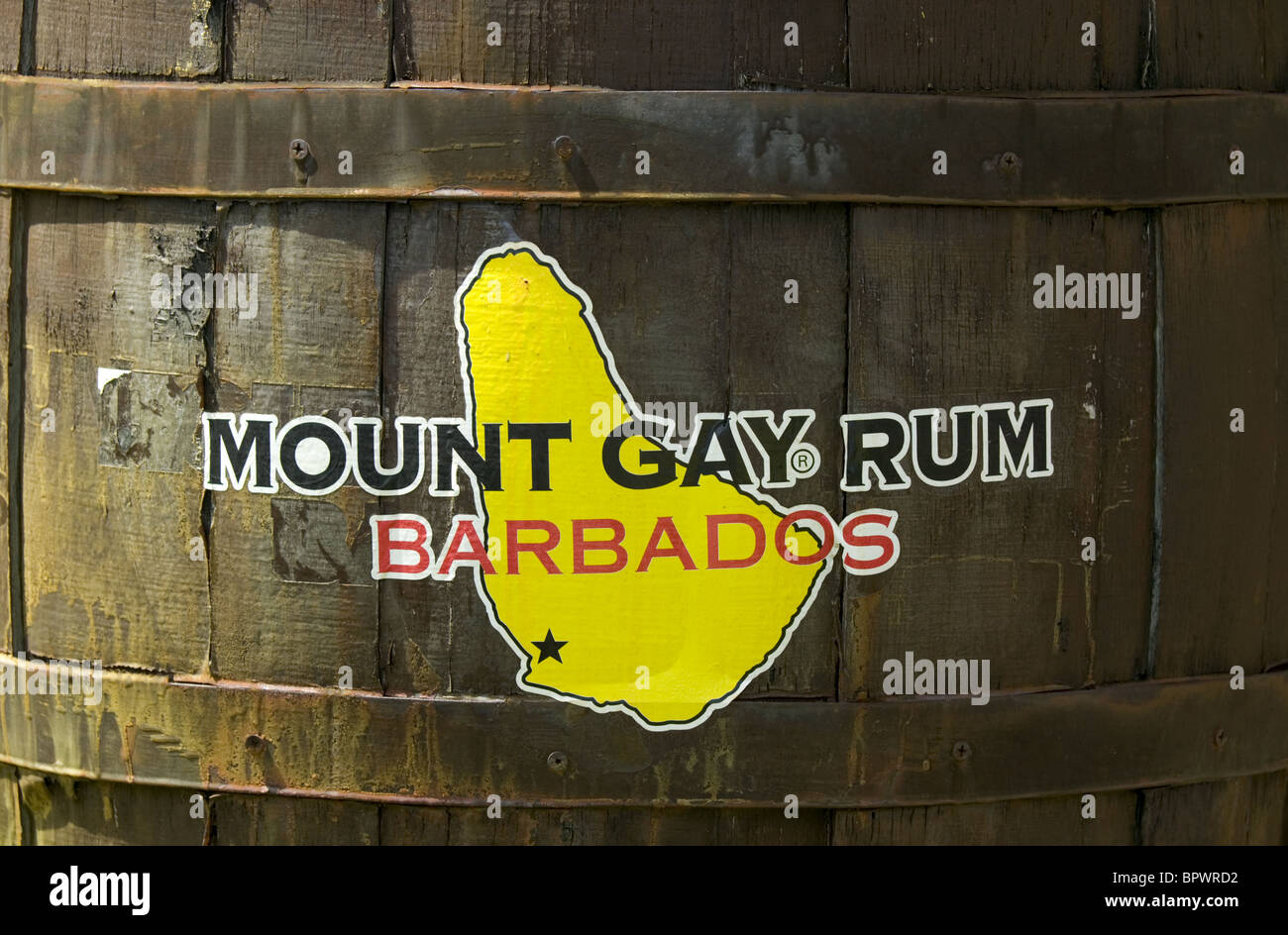 Rum barrel caribbean hi-res stock photography and images - Alamy