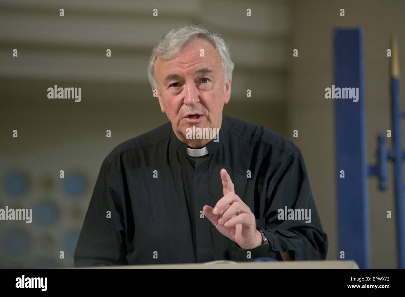 Vincent Nichols speaking at Spirit in the City event Notre Dame church ...