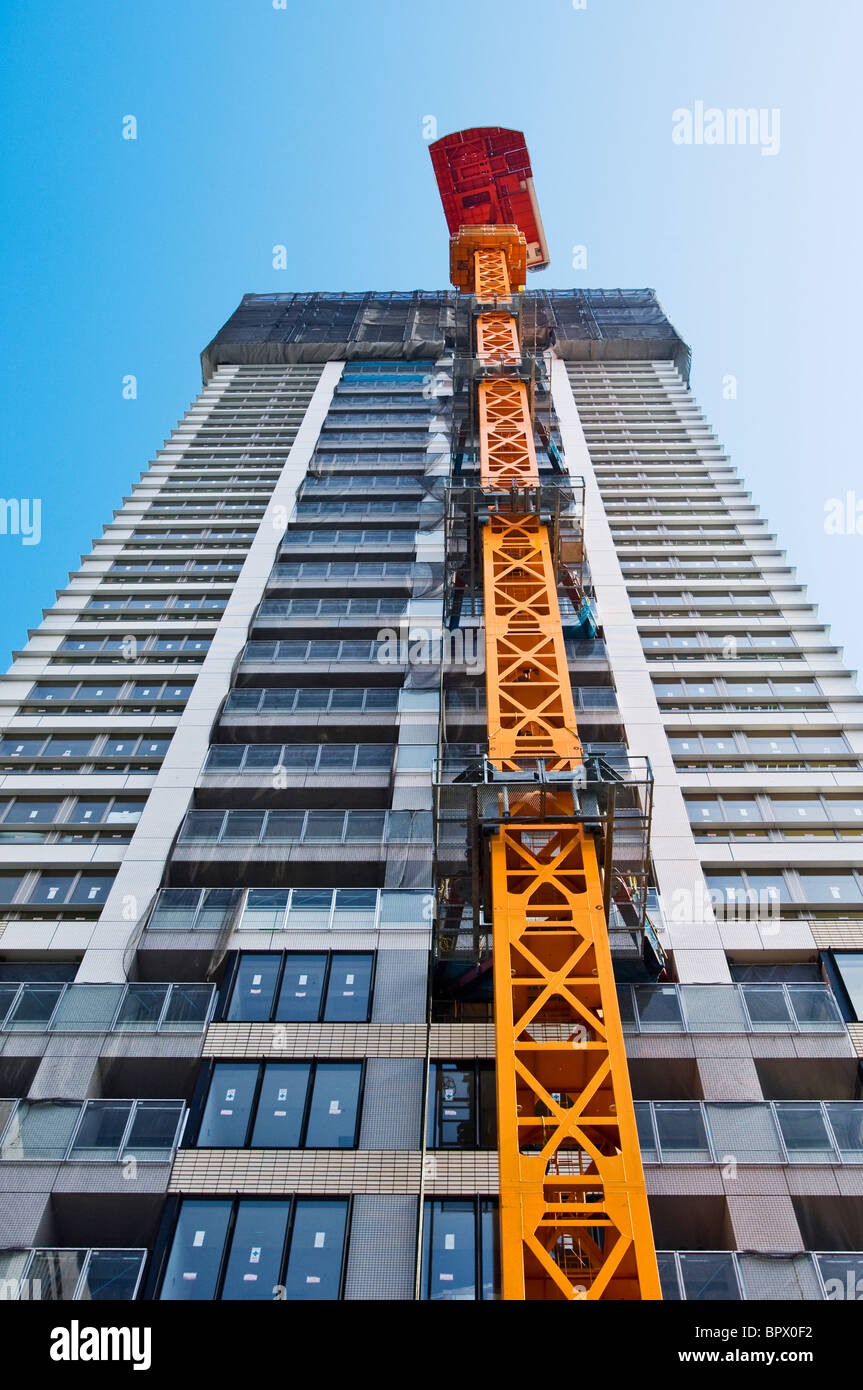 Self erecting crane hi-res stock photography and images - Alamy