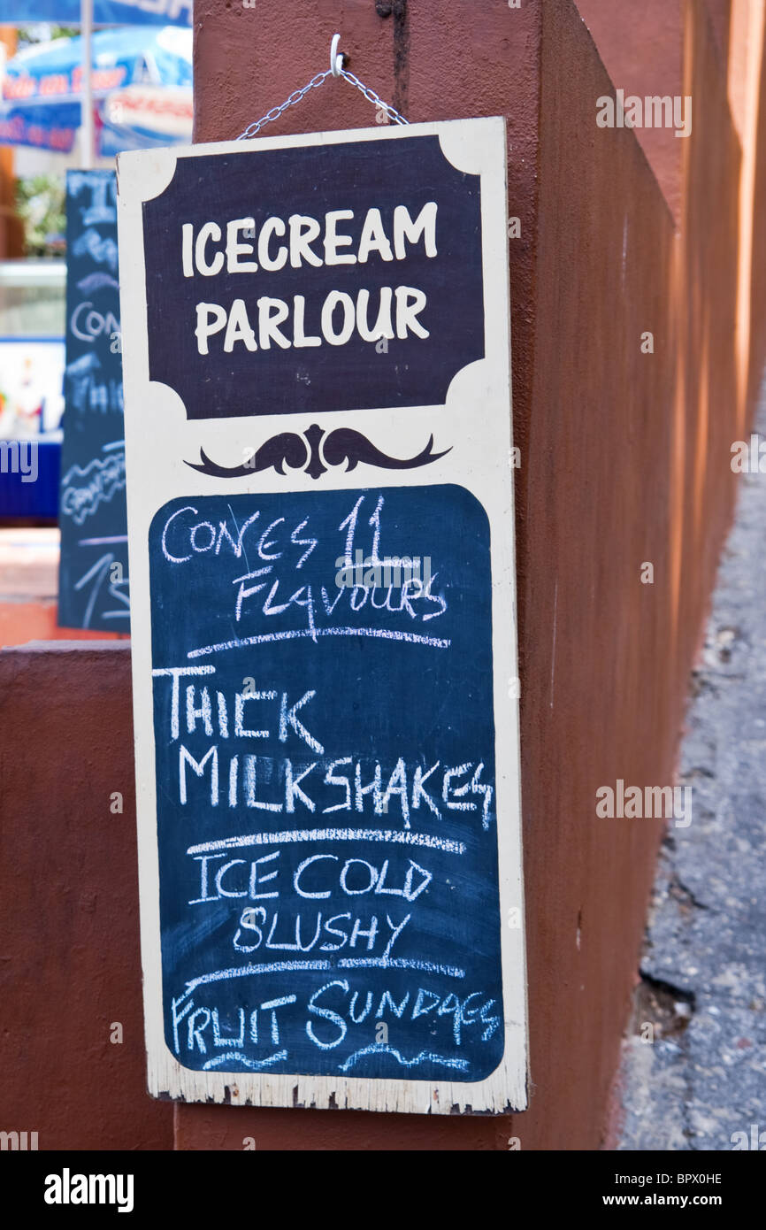 Ice cream shop sign hi-res stock photography and images - Alamy