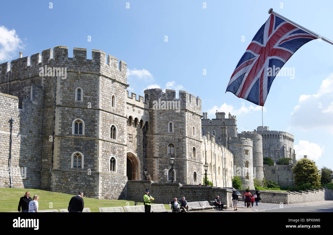 Windsor Castle Flag High Resolution Stock Photography and Images - Alamy