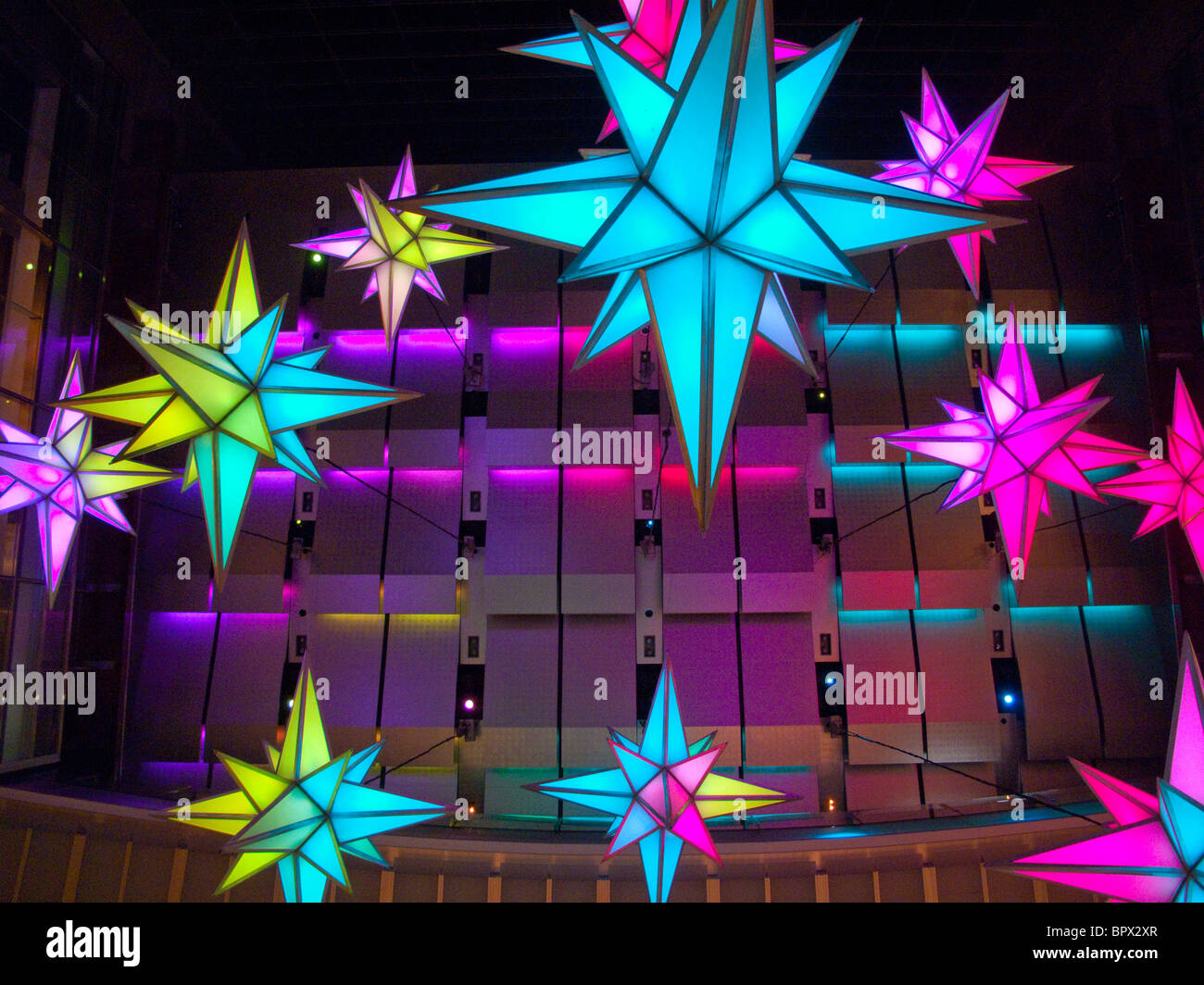 Time warner building interior in hi-res stock photography and images ...