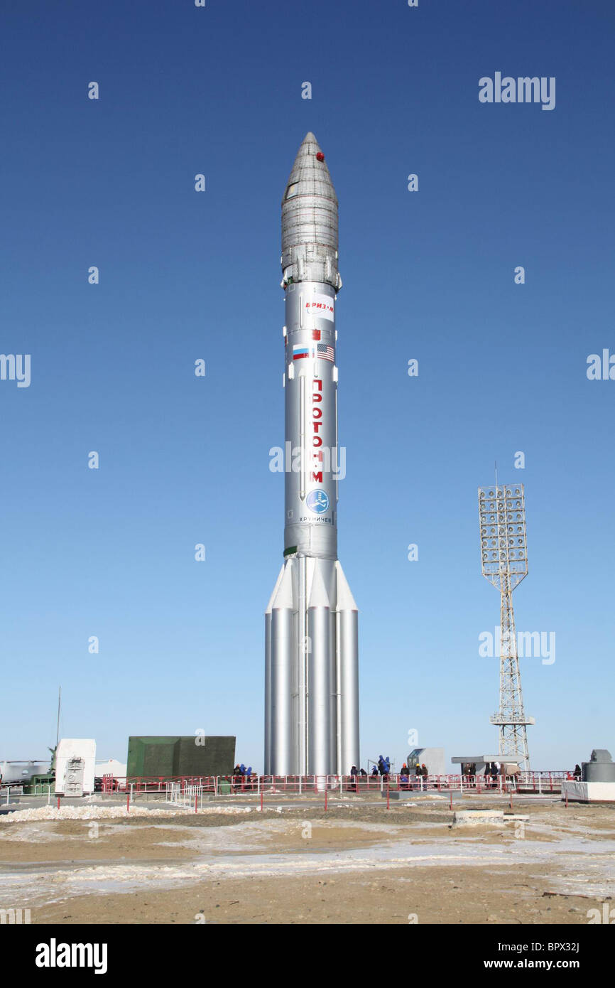 Rocket On Launch Pad High Resolution Stock Photography and Images - Alamy