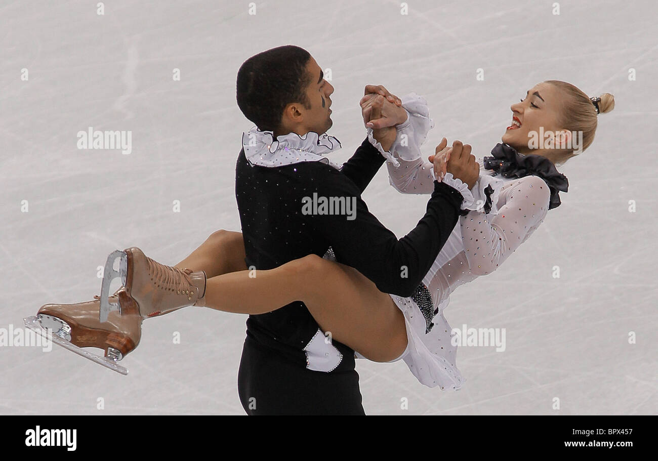 Figure Skating In Pairs High Resolution Stock Photography and Images ...