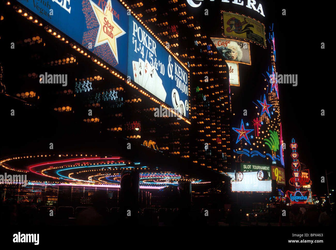Glitzy las vegas hi-res stock photography and images - Alamy