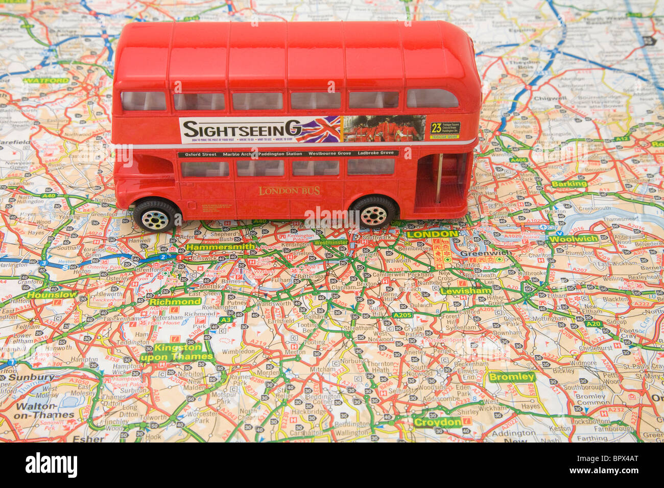 Red route map hi-res stock photography and images - Alamy