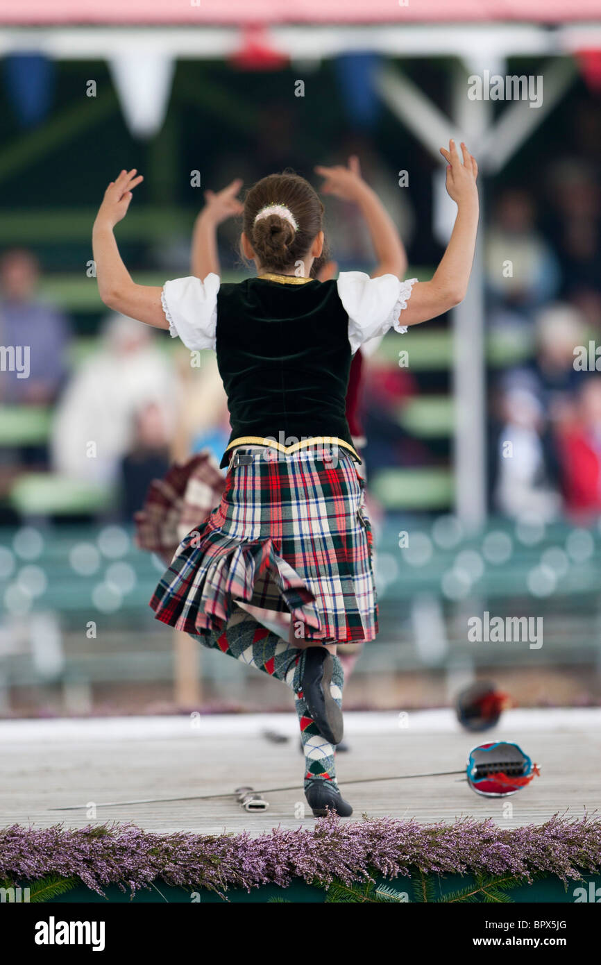 Queen elizabeth ii braemar gathering highland games in scotland hi-res ...