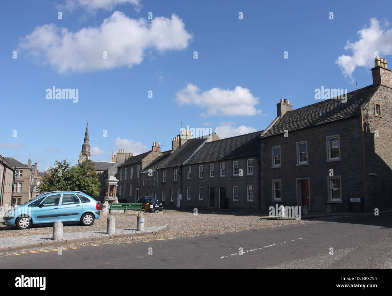 Forfar street scene Angus Scotland September 2010 Stock Photo - Alamy