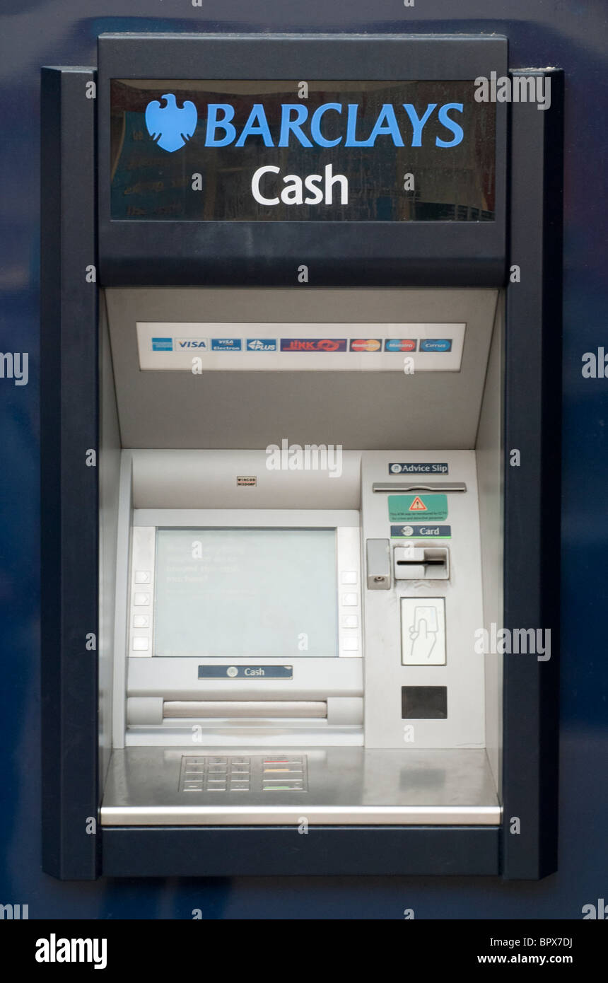 Cashpoint hi-res stock photography and images - Alamy