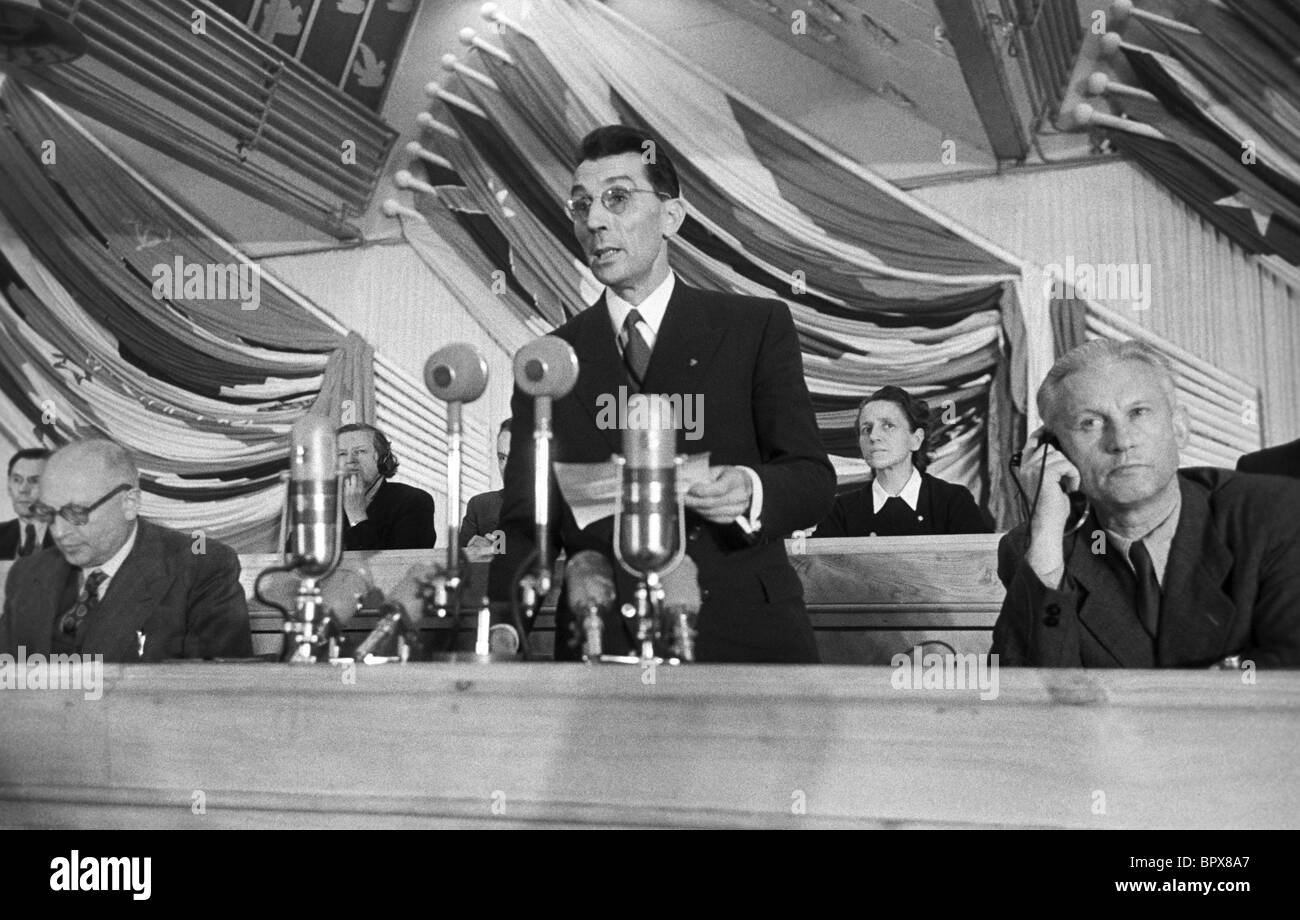 Frederic Joliot Curie High Resolution Stock Photography and Images - Alamy