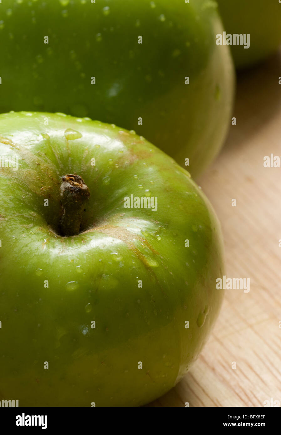 English cooking apple hi-res stock photography and images - Alamy