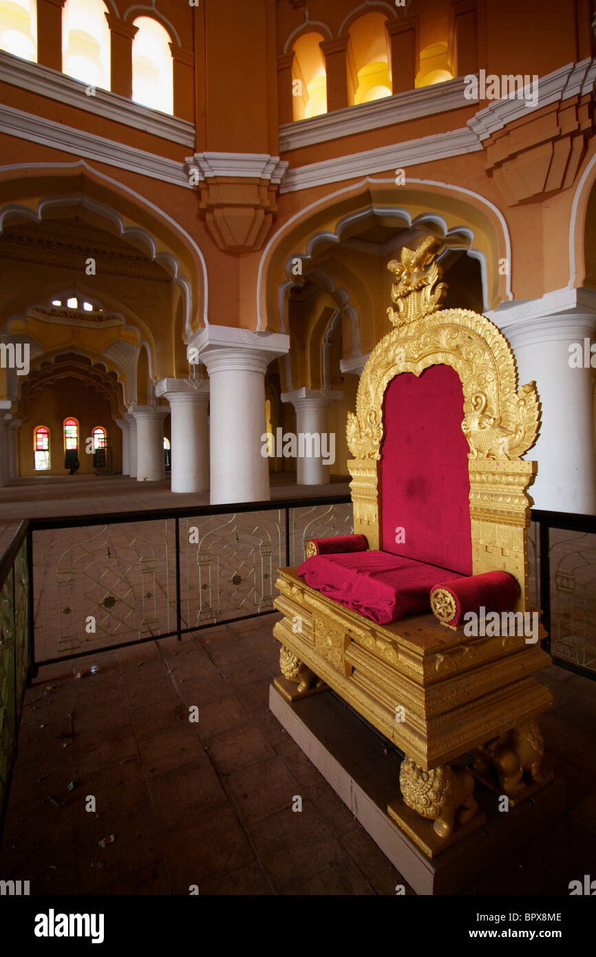 tirumalai nayak palace's throne Stock Photo - Alamy