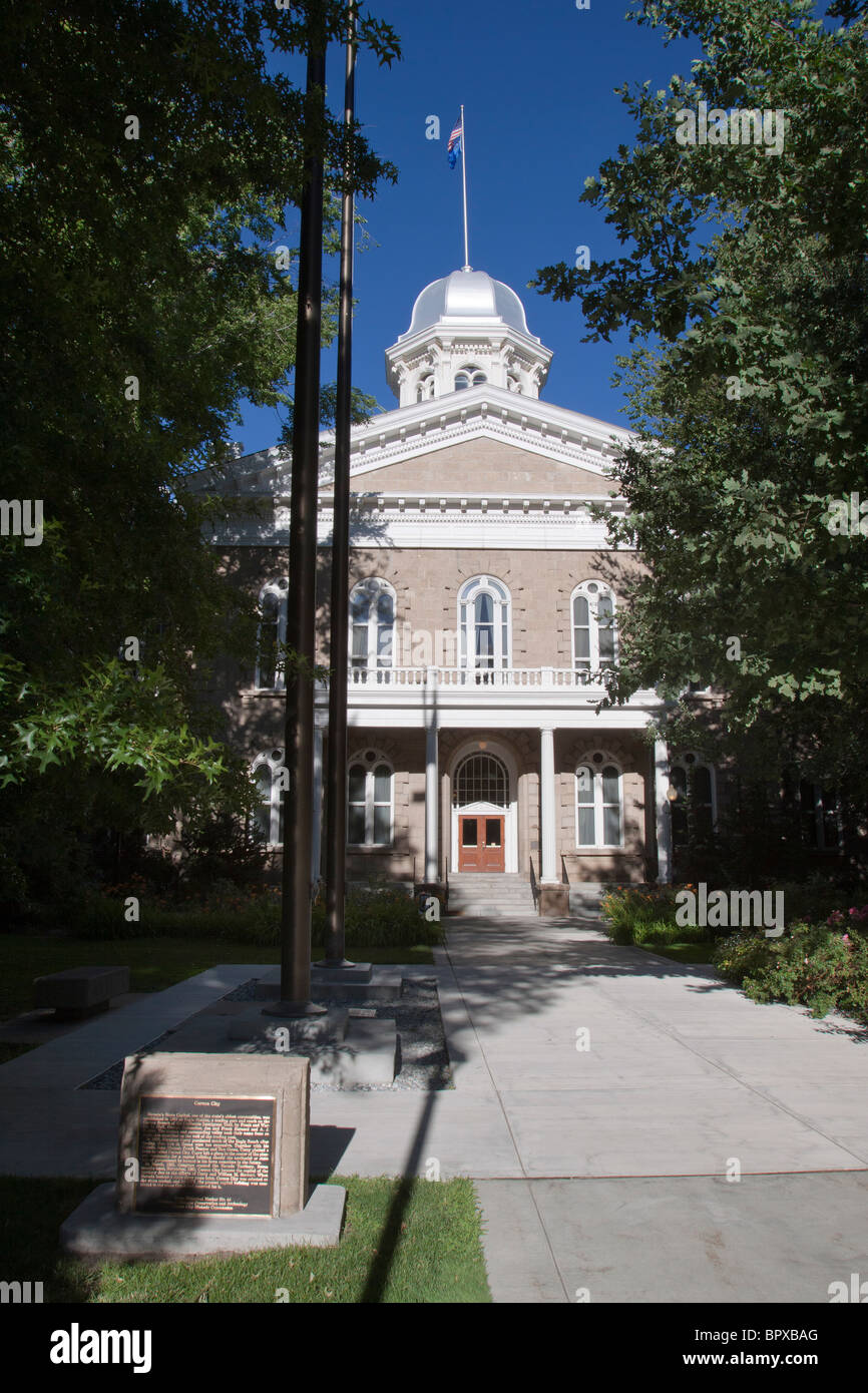 Silver dome nevada state capitol hi-res stock photography and images ...