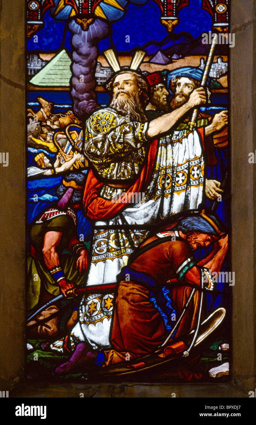 Aylesbury Buckinghamshire England Church Of The Virgin Mary Moses ...