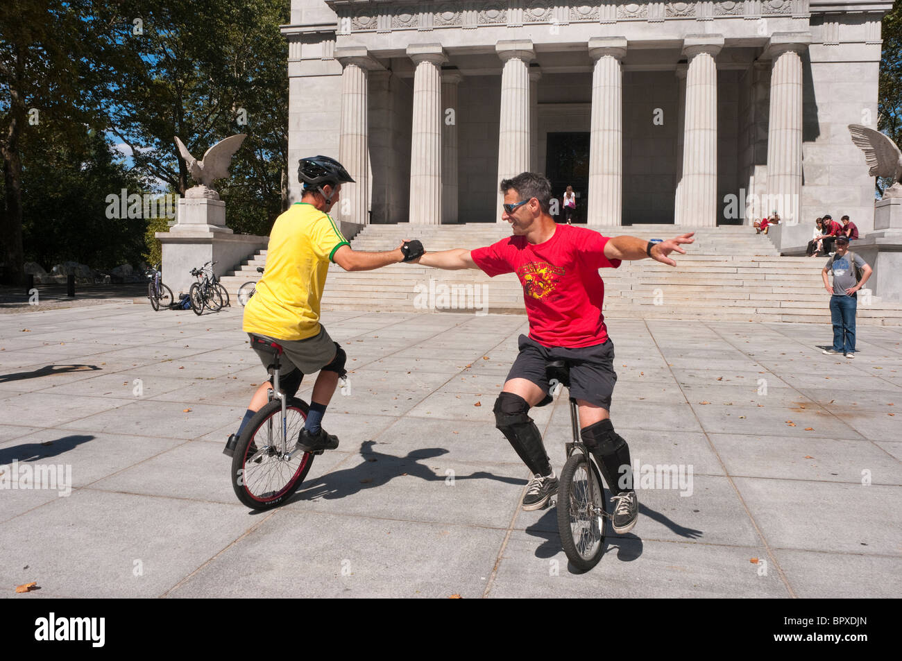 Stunts learning hi-res stock photography and images - Alamy