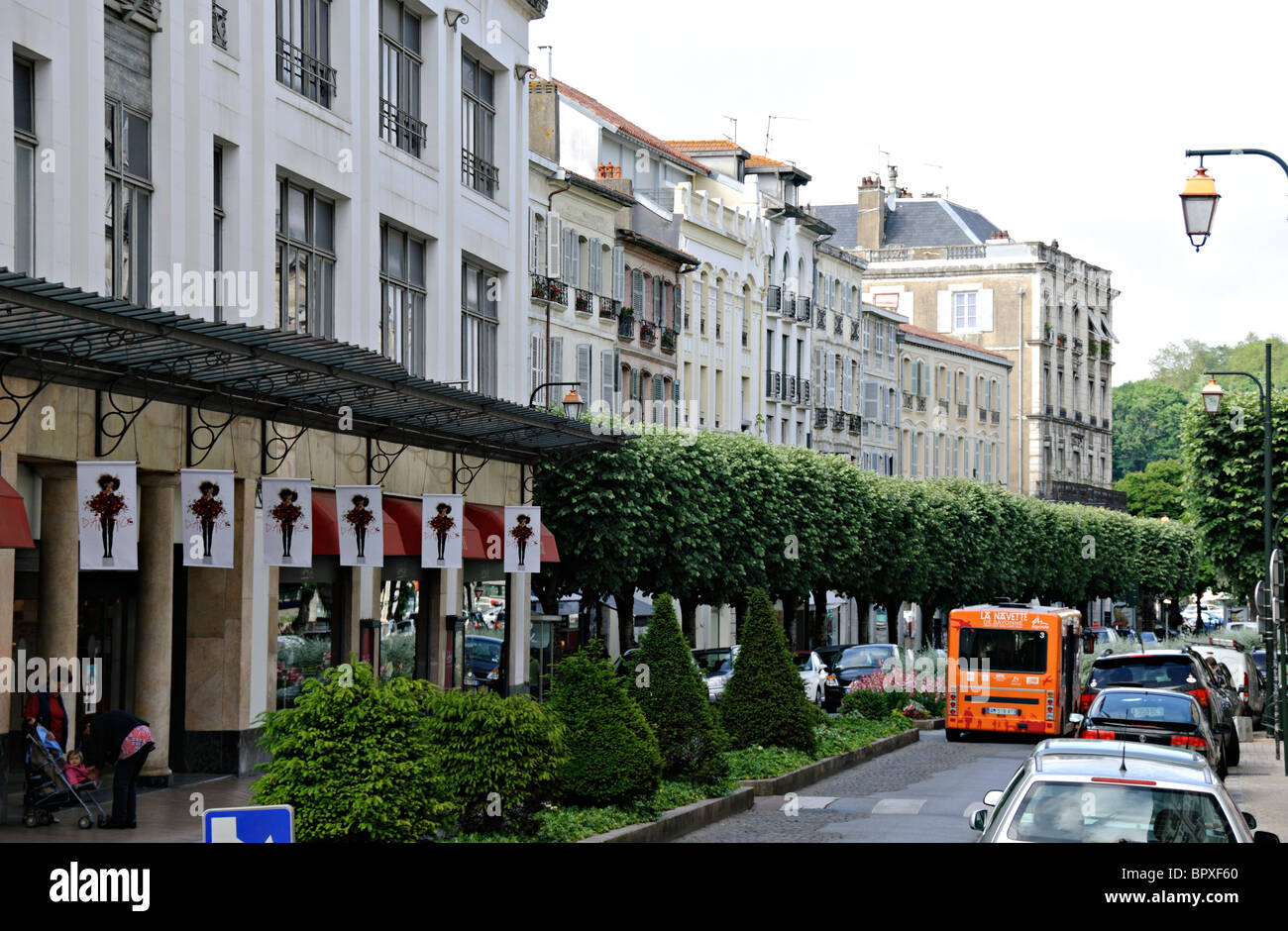 Bayonne adour hi-res stock photography and images - Alamy