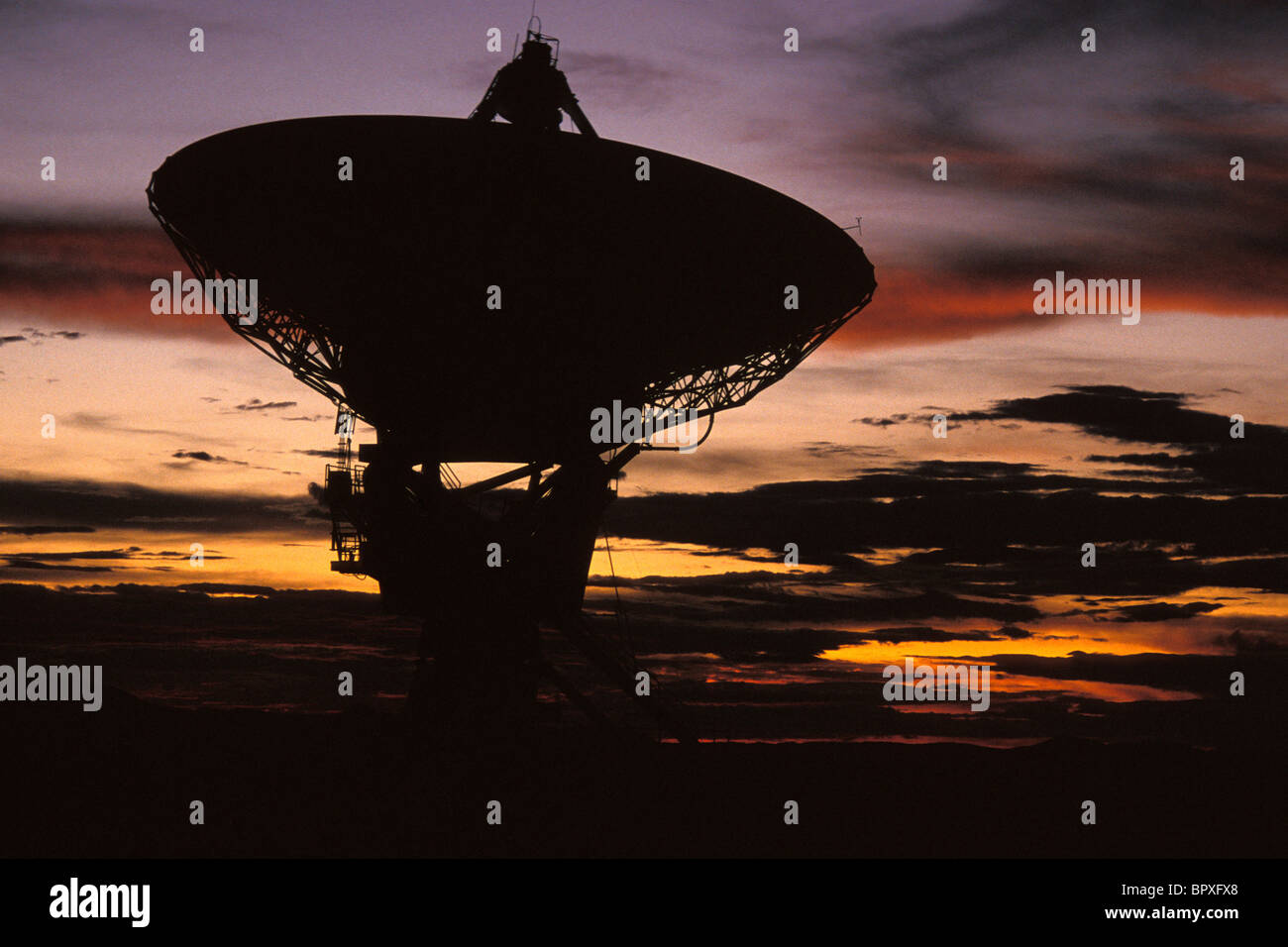 Very Large Array Radio Telescope Stock Photo - Alamy