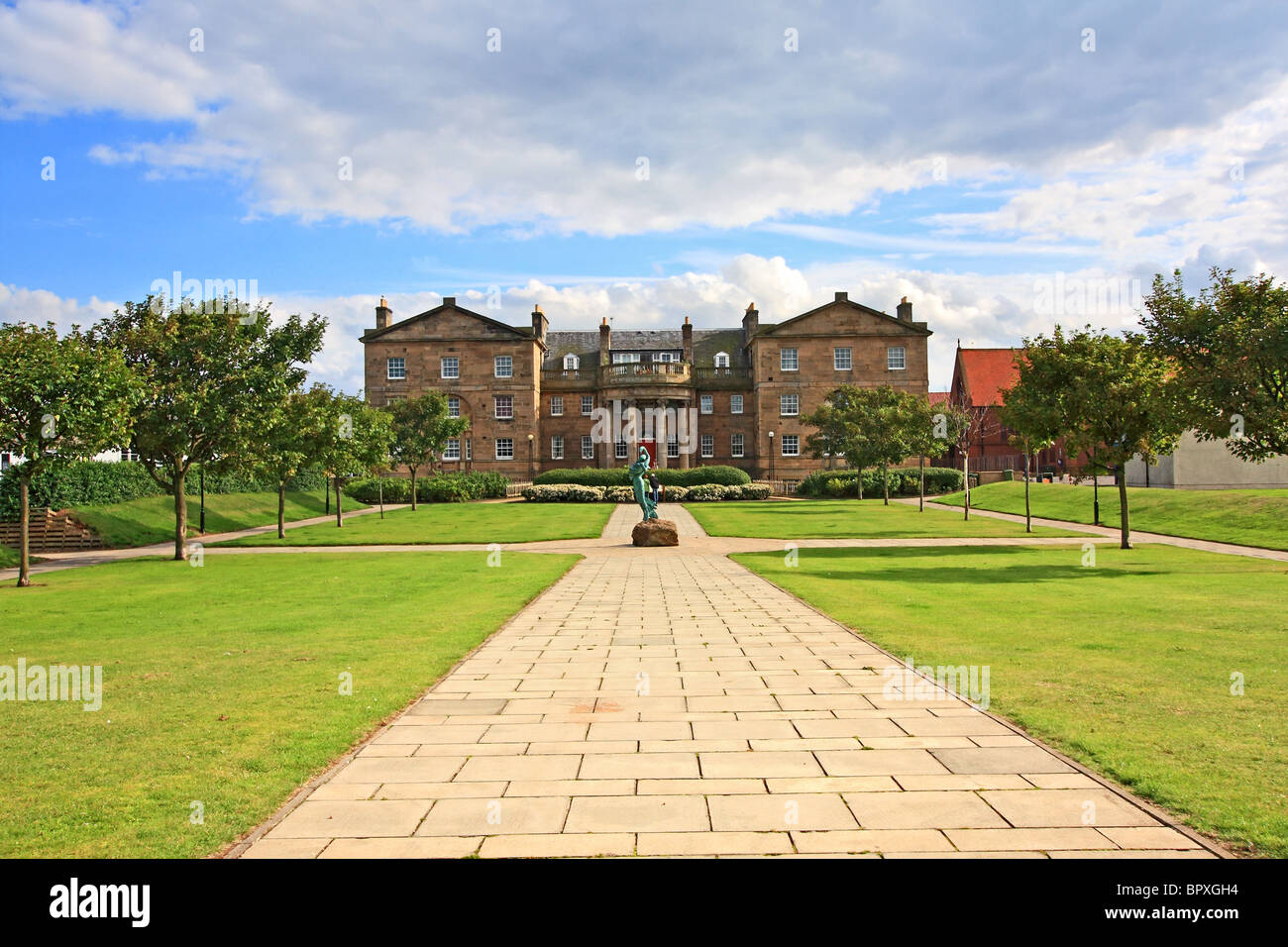 Dunbar town hall scotland hi-res stock photography and images - Alamy