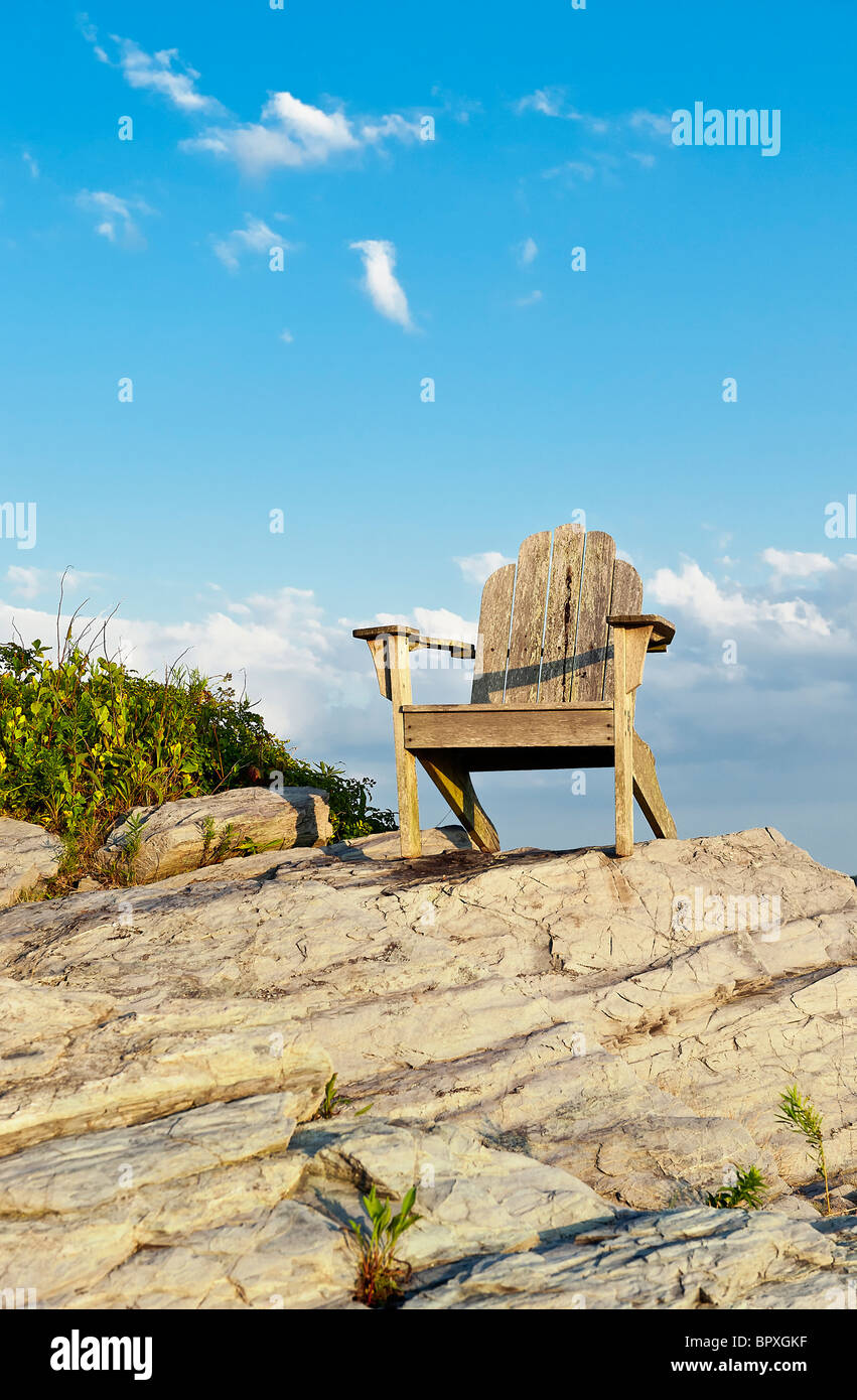 Adirondack chair hi-res stock photography and images - Alamy