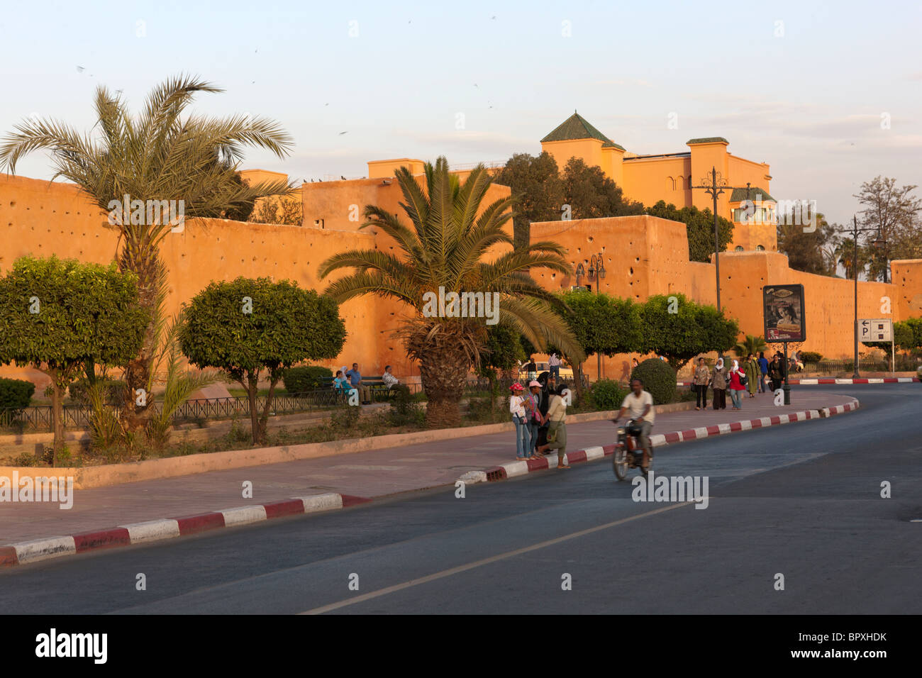 Marrakech souk wall hi-res stock photography and images - Alamy