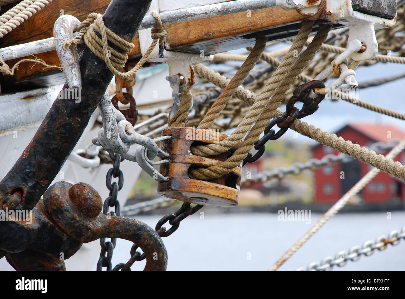 Pull boat hi-res stock photography and images - Alamy