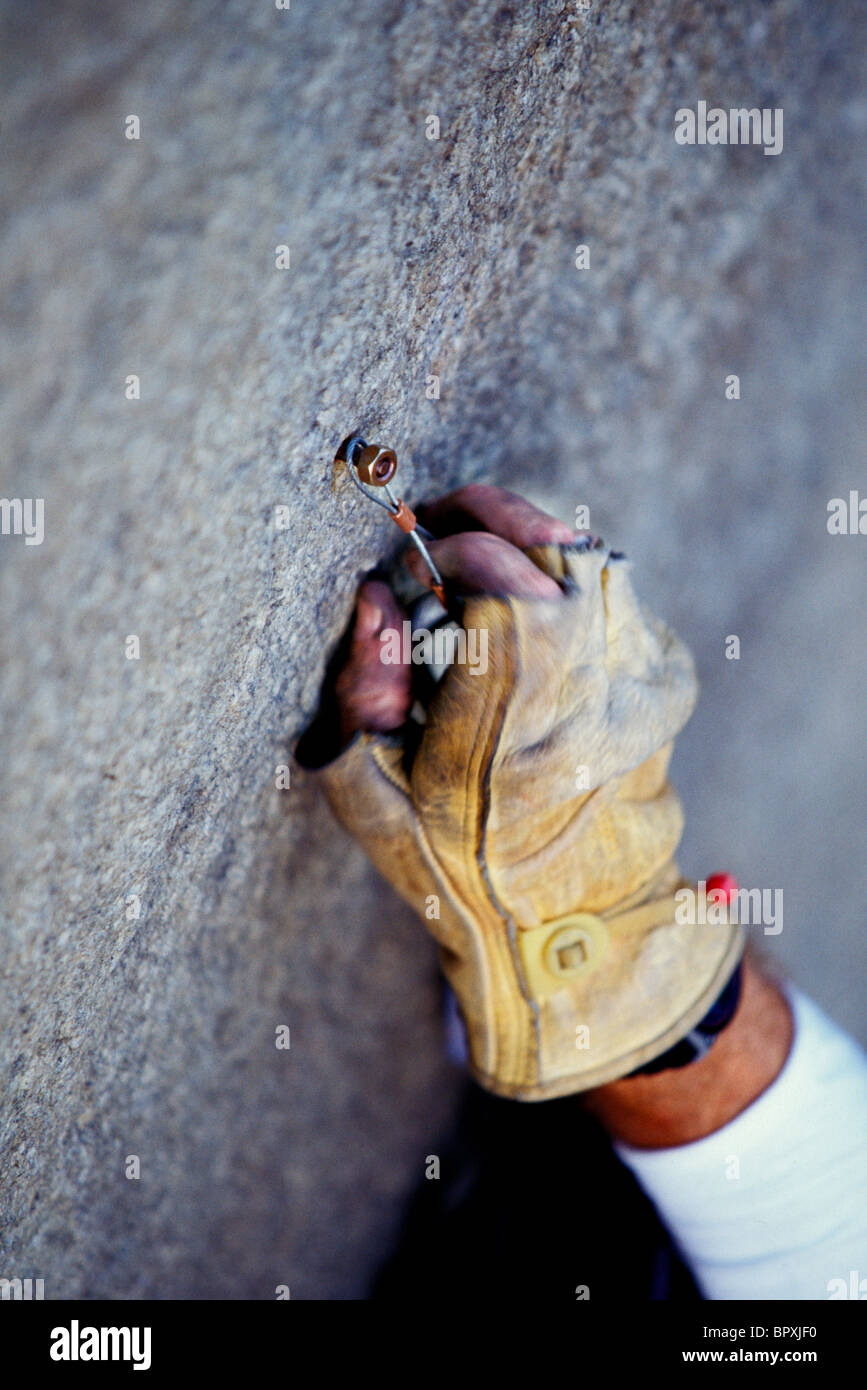 Hooking hands hi-res stock photography and images - Alamy