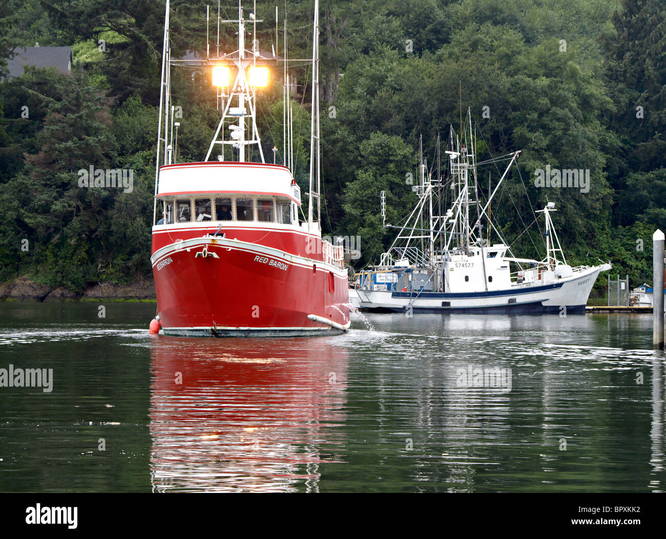 Fishing boat ready hi-res stock photography and images - Alamy