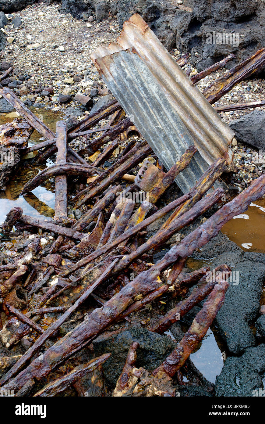 Rusted metal on beach hi-res stock photography and images - Alamy