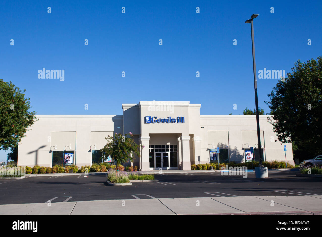 A Goodwill Industries store Stock Photo - Alamy