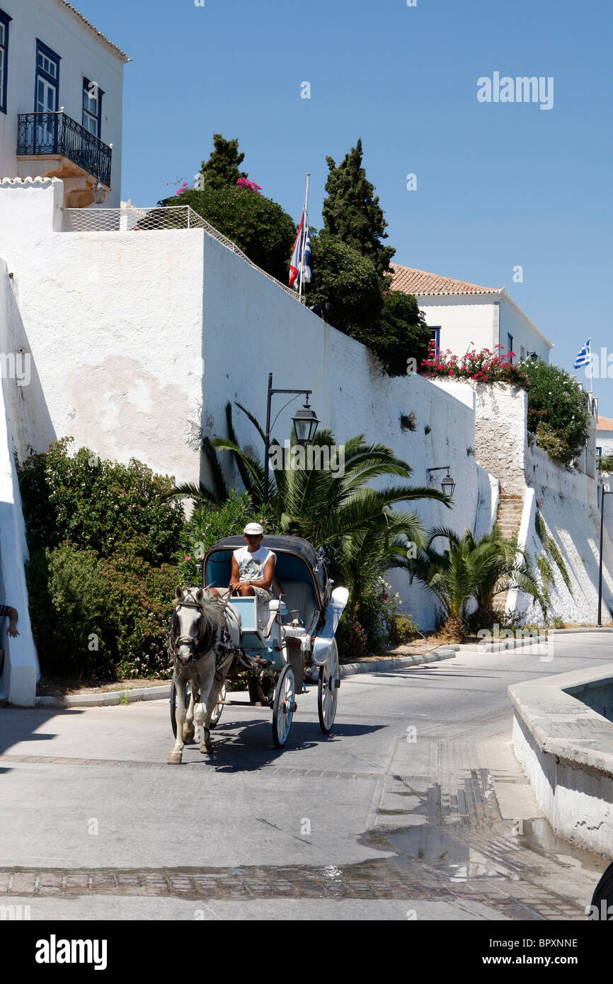 Hackney carriage white hi-res stock photography and images - Alamy