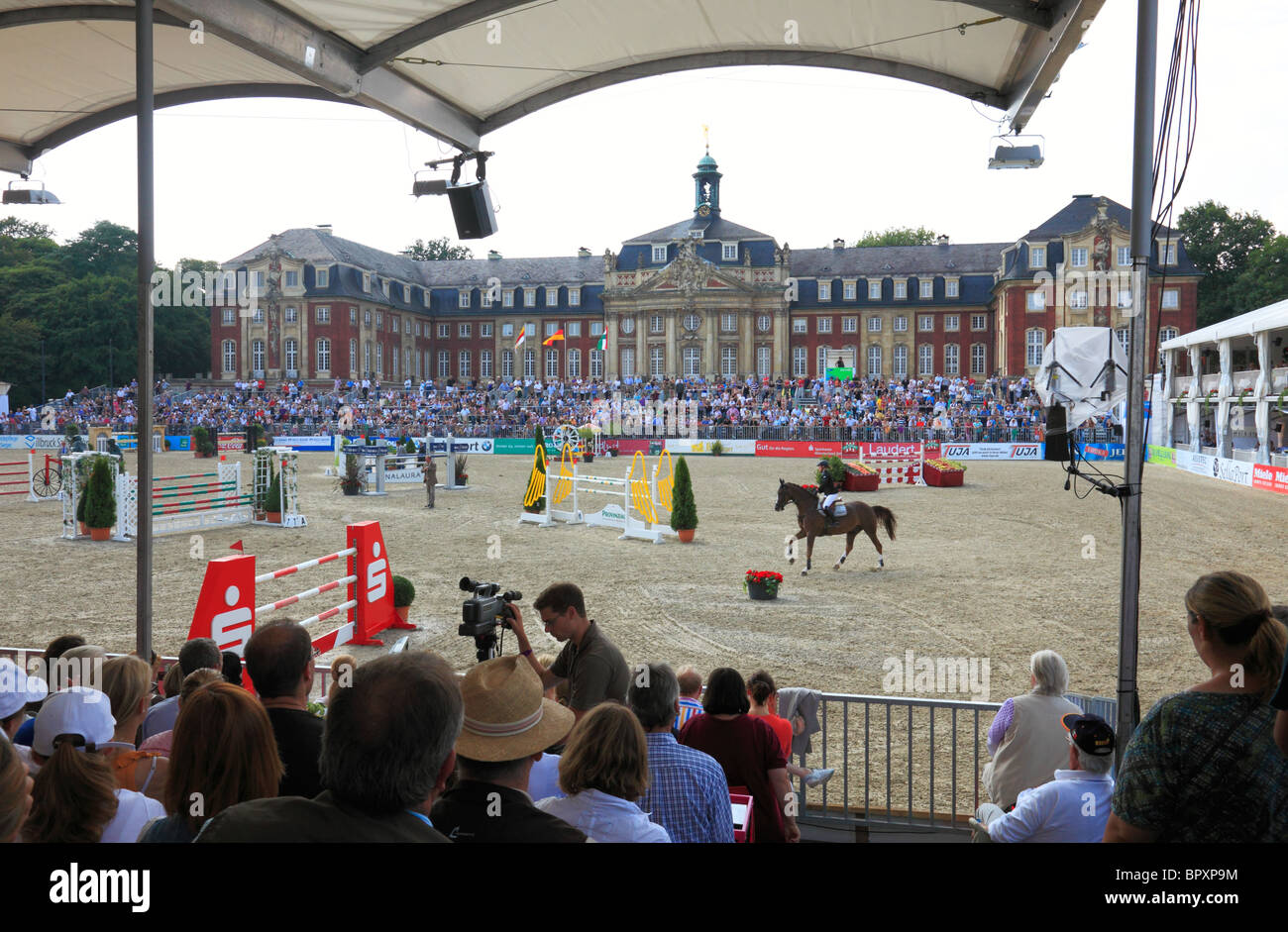 equestrian sports, German championships jumping and dressage 2010 in ...