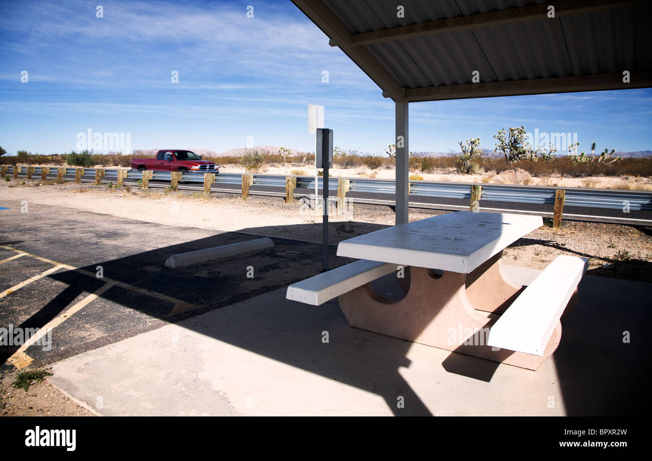 Highway picnic hi-res stock photography and images - Alamy