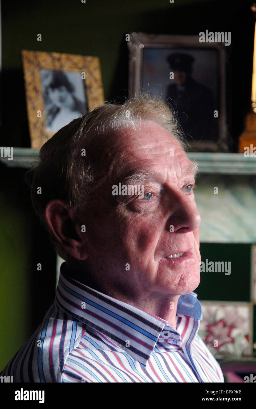 Betts hi-res stock photography and images - Alamy