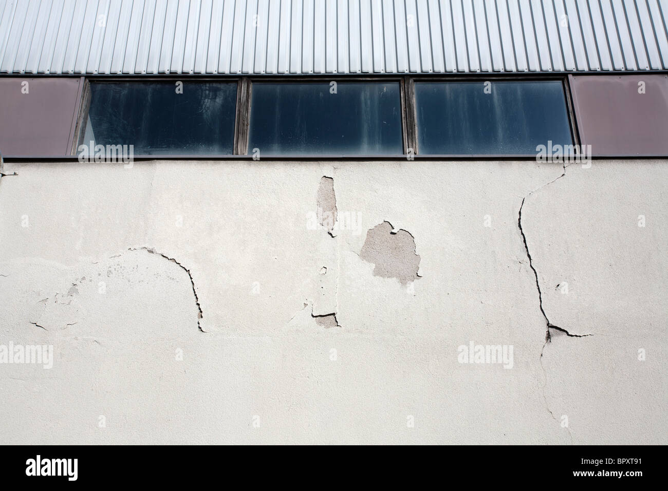 Decayed plaster hi-res stock photography and images - Alamy