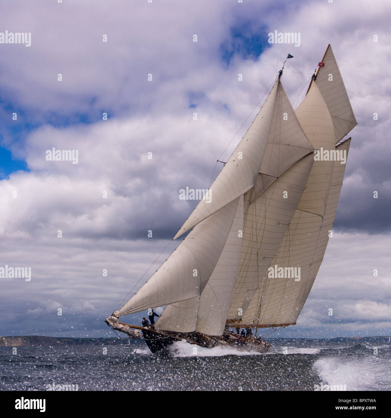Classic Yacht Mariette 1915 Sailing High Resolution Stock Photography ...