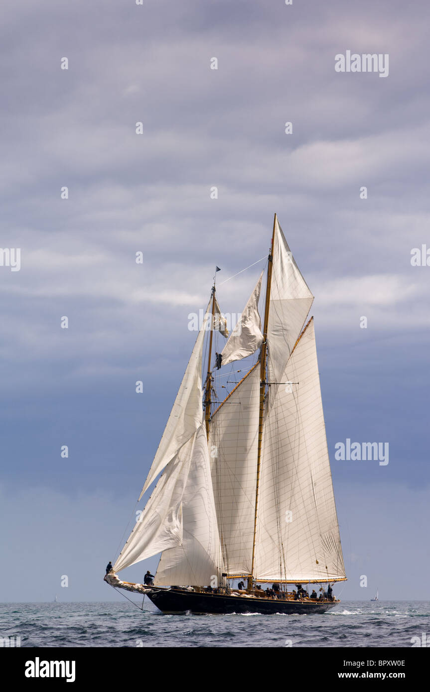Classic Yacht Mariette 1915 Sailing High Resolution Stock Photography ...