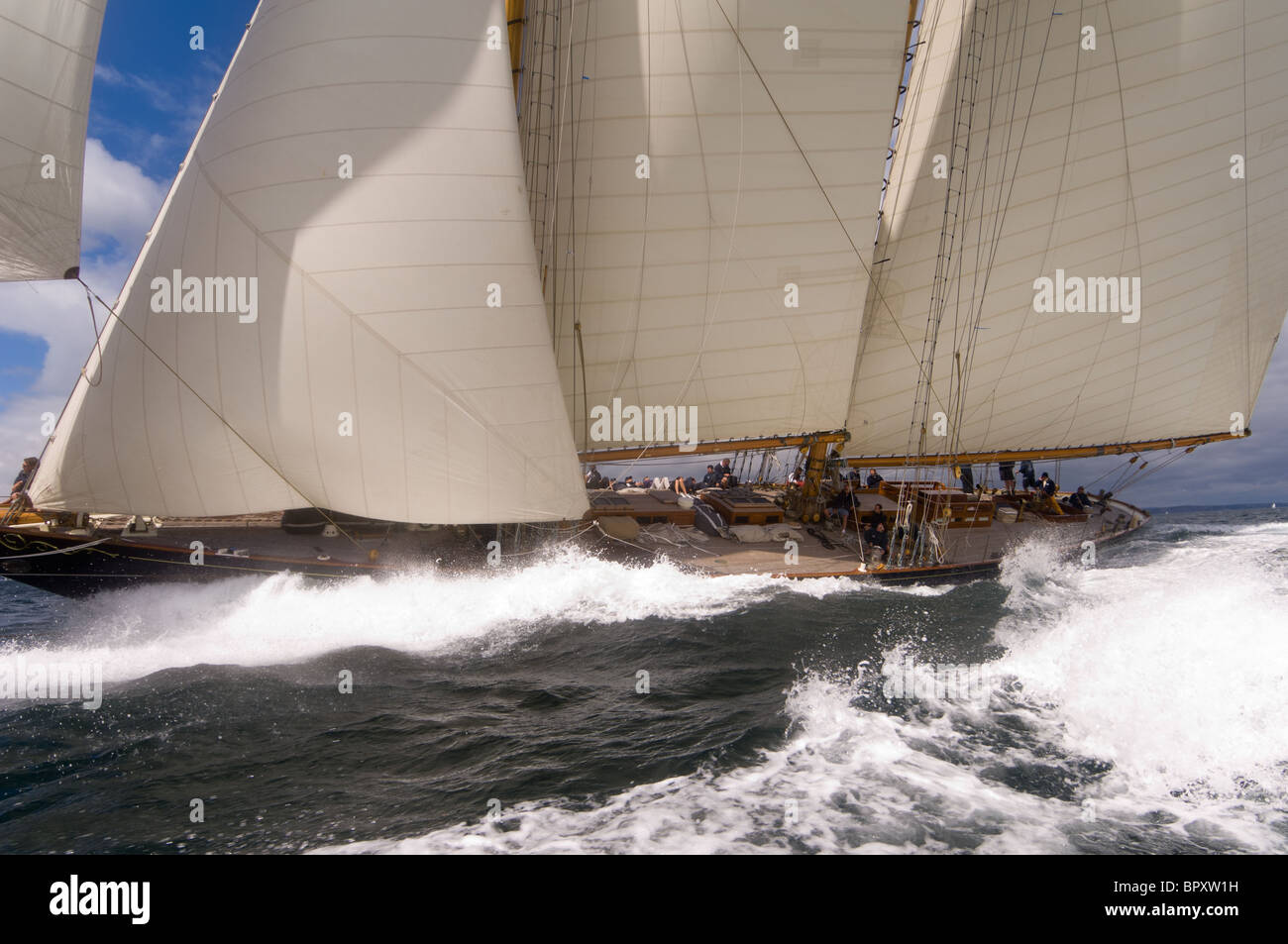 Classic channel regatta hi-res stock photography and images - Alamy