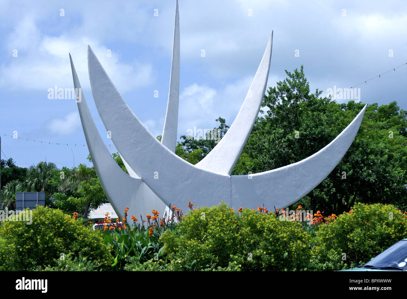 'Twa Zwazo' - Three Birds (Bicentennial Monument) located on ...